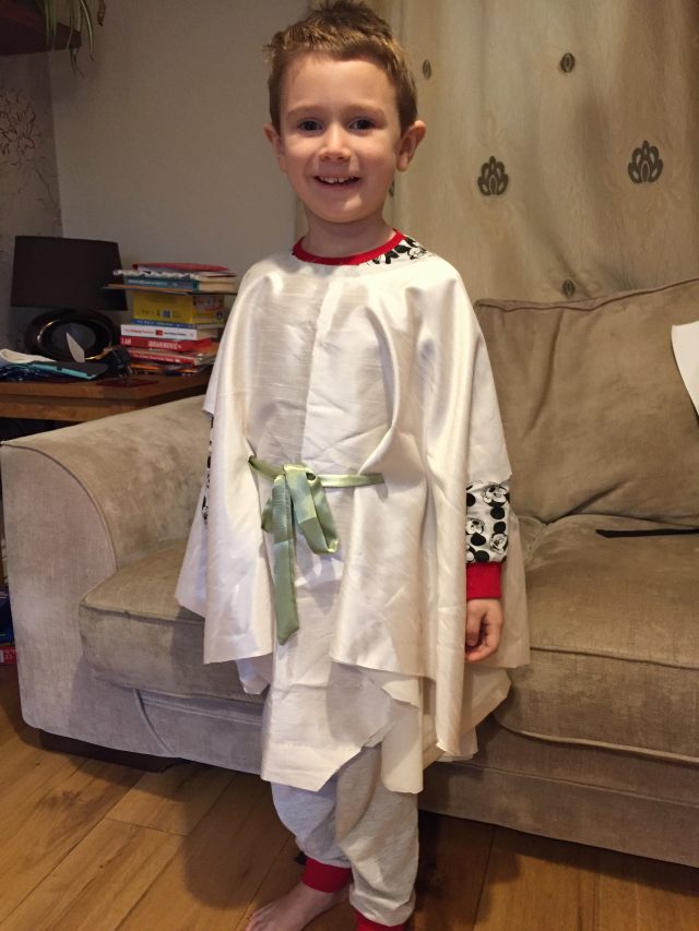 How To Make A Wise Man Outfit For The Average Parent – Emma Reed